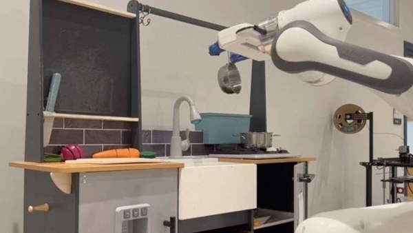 Mô phỏng đa giác quan đào tạo và thử nghiệm robot gia đình - Báo Công ...