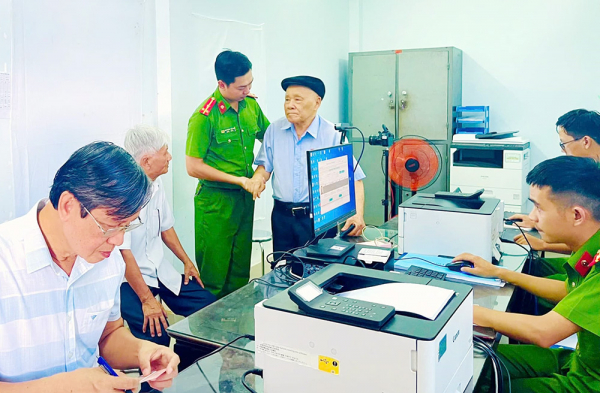 Công an TP Huế lập nhiều thành tích sau gần 1 tháng ra quân đợt cao ...