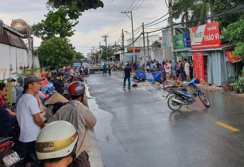 Cố vượt qua xe đầu kéo, nam sinh lớp 10 gặp nạn - Báo Công an Nhân dân điện tử