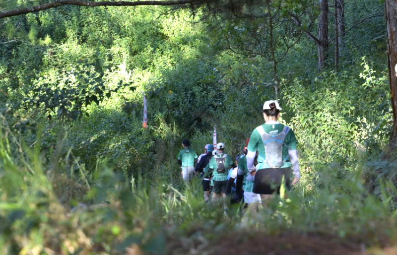 Over 1,000 people conquered the pine forest terrain of Da Lat.
